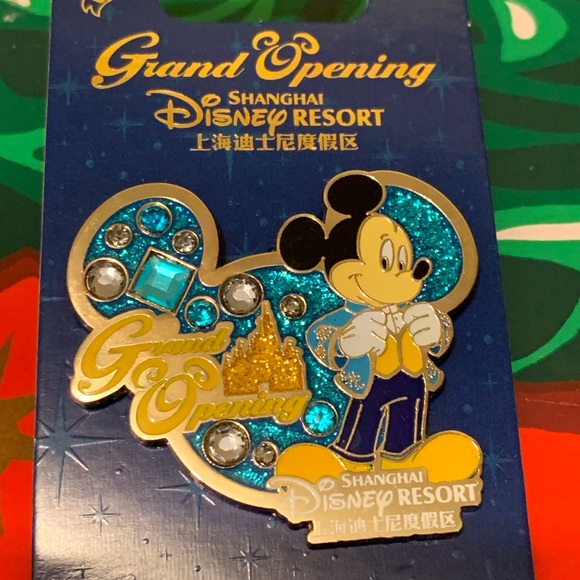 Jewelry | Disney Mickey Pin Limited Release | Poshmark